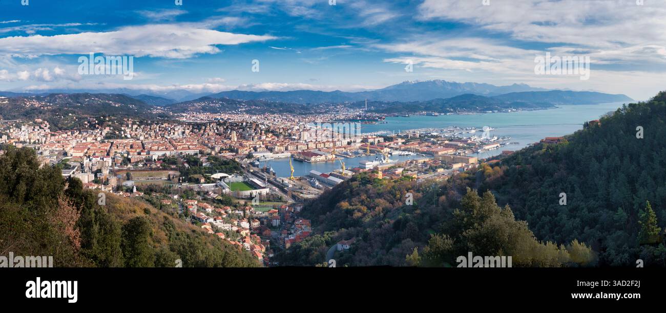 View naval base in hi-res stock photography and images - Alamy