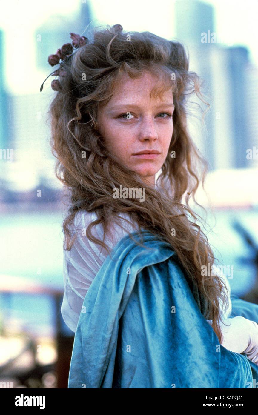 Film still or Publicity still from "Where the Heart Is" Suzy Amis © 1990 Buena Vista Pictures ...