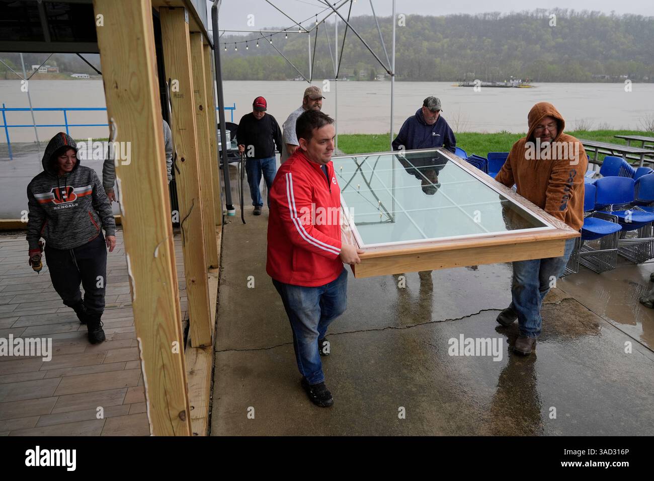 Drew's on the River Sports Bar and Grill employees, family, and friends ...