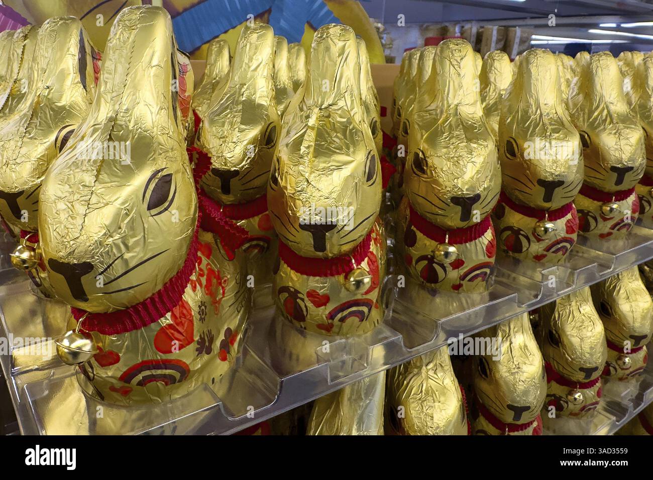 Display on retail shelf of wholesale chocolate Easter bunnies chocolate ...