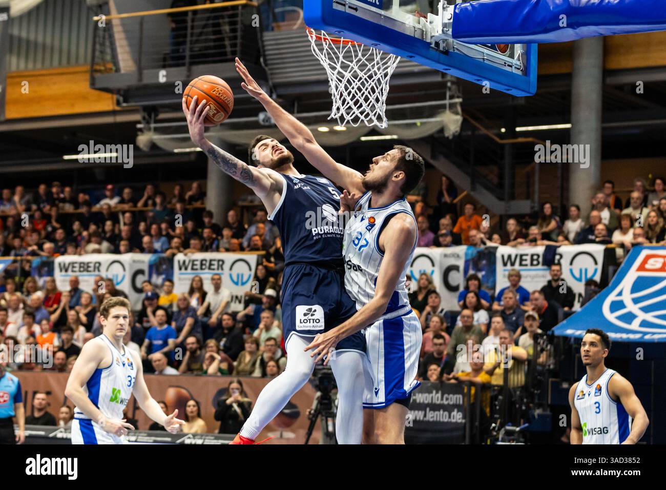 Ivan Tkachenko (Syntainics MBC, No 5), Einaras Tubutis (Frankfurt ...
