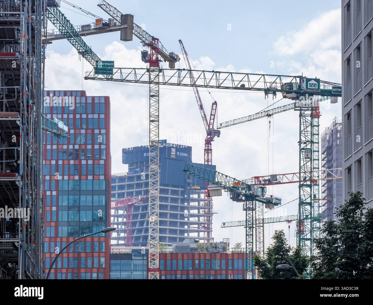 Construction site at the elbtower in the hafencity of hamburg hi-res ...