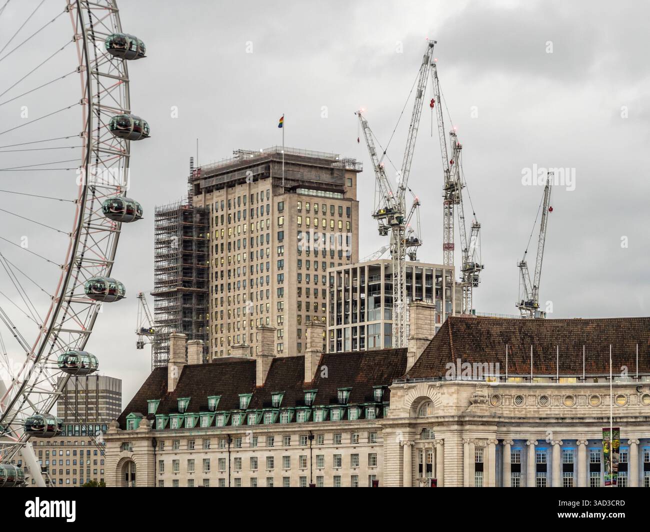 The London Eye with building site Stock Photo - Alamy