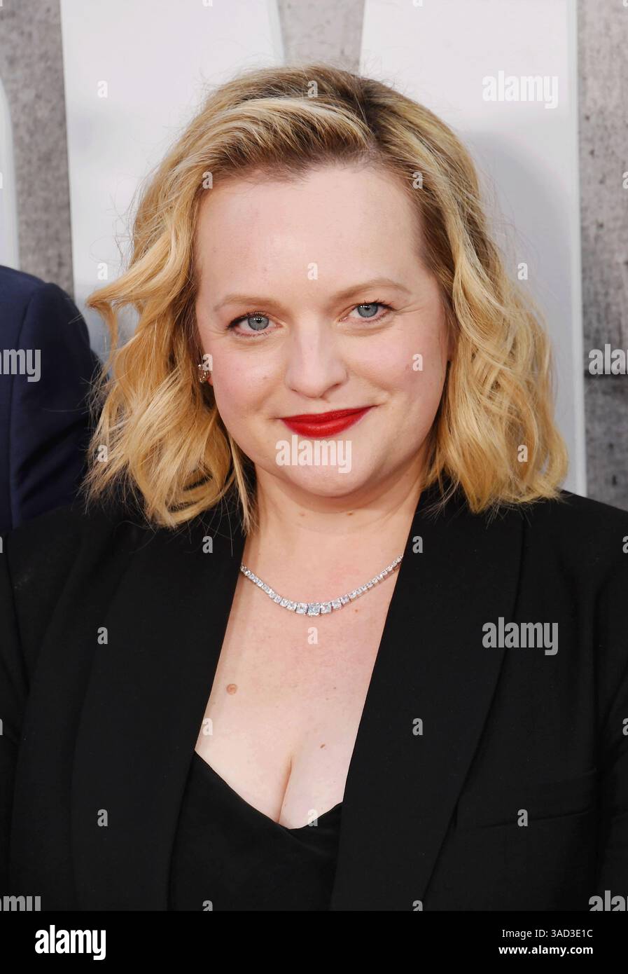 HOLLYWOOD, CALIFORNIA - APRIL 02: Elisabeth Moss attends Hulu's season ...