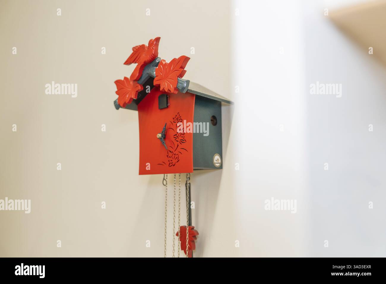 Cuckoo clocks hi-res stock photography and images - Alamy