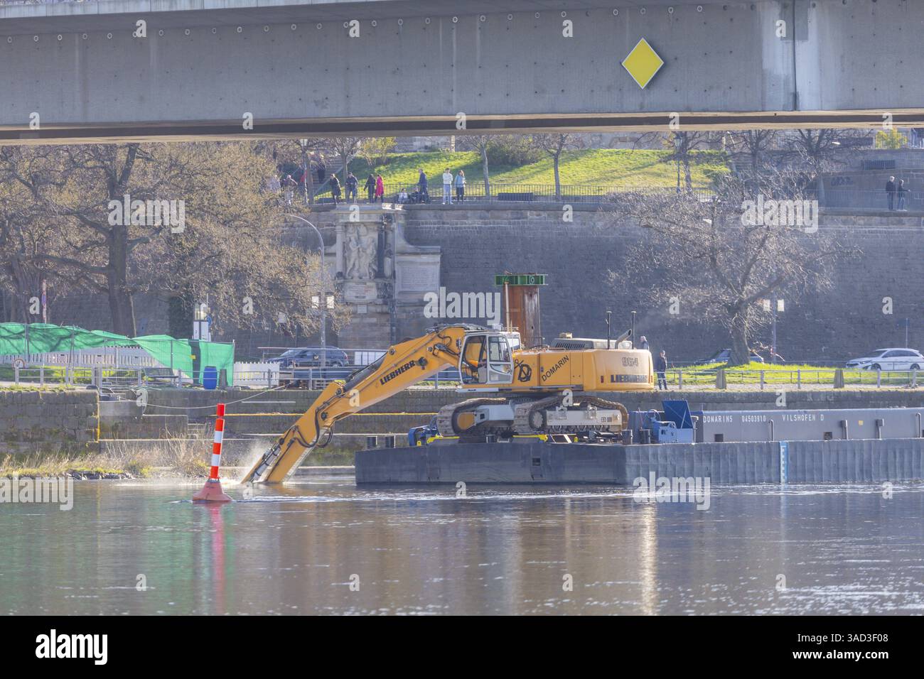 Demolition work is being prepared following the collapse of parts of ...
