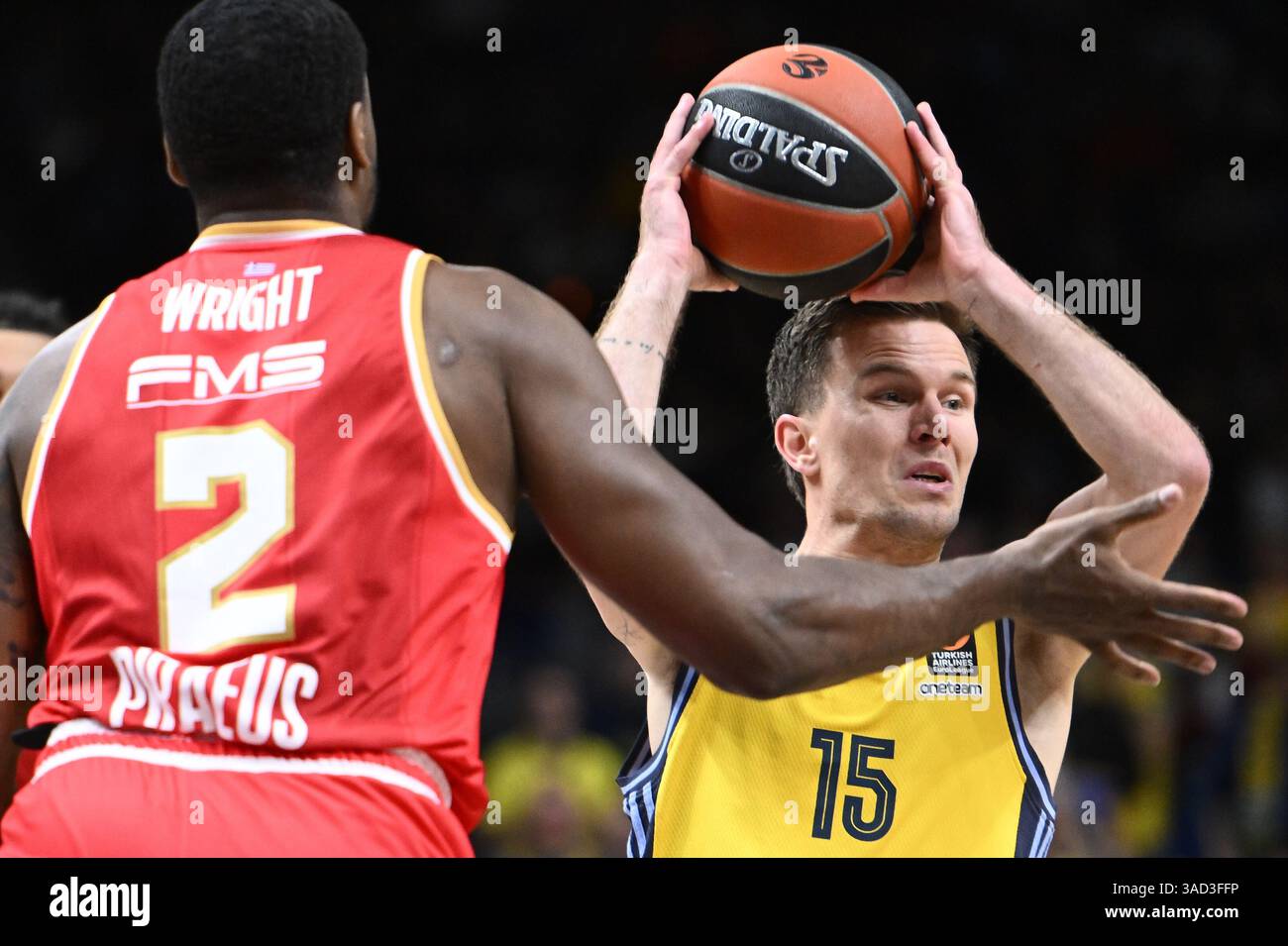 Berlin, Deutschland. 04th Apr, 2025. Martin Hermannsson (ALBA Berlin ...