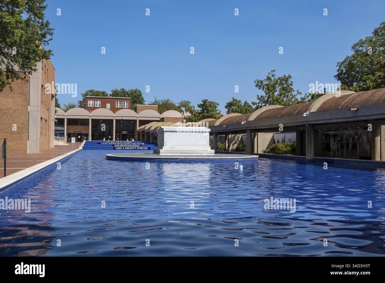 The tomb of Martin Luther King Jr. and Coretta Scott King lies across ...