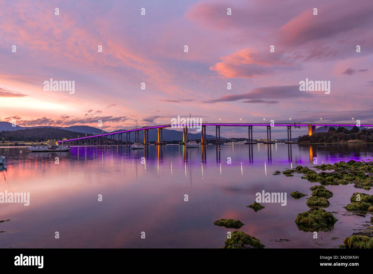 Tasman bridge hobart sunset hi-res stock photography and images - Alamy