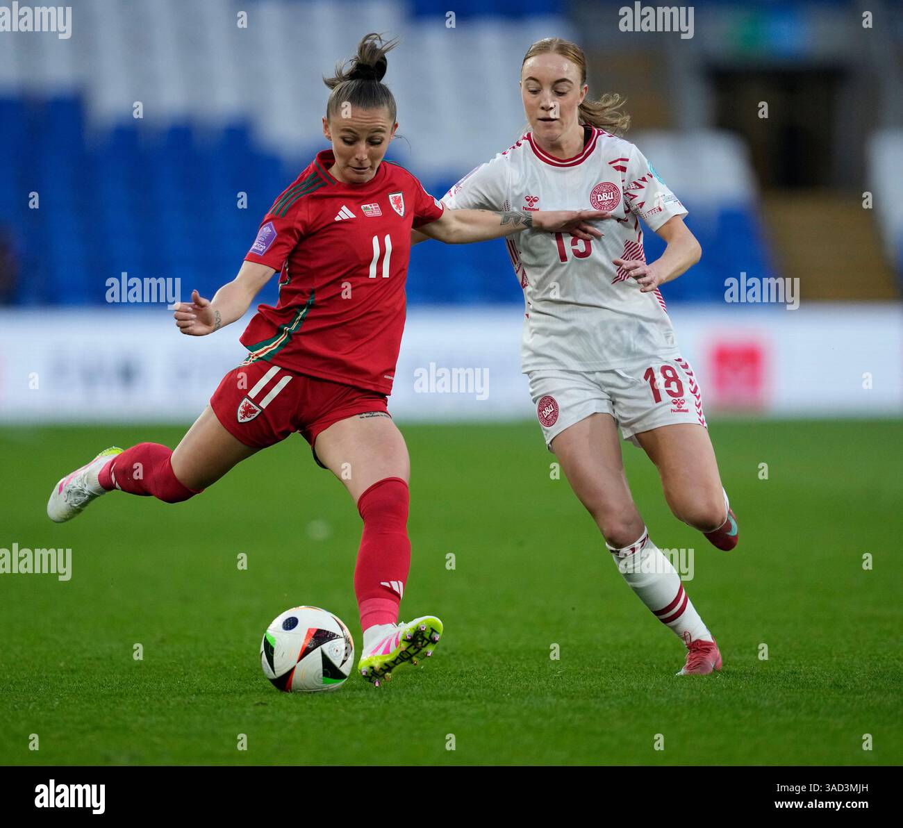 Cardiff,UK, 04 Apr 2025 Hannah Cain (L) of Wales during the 2025 ...