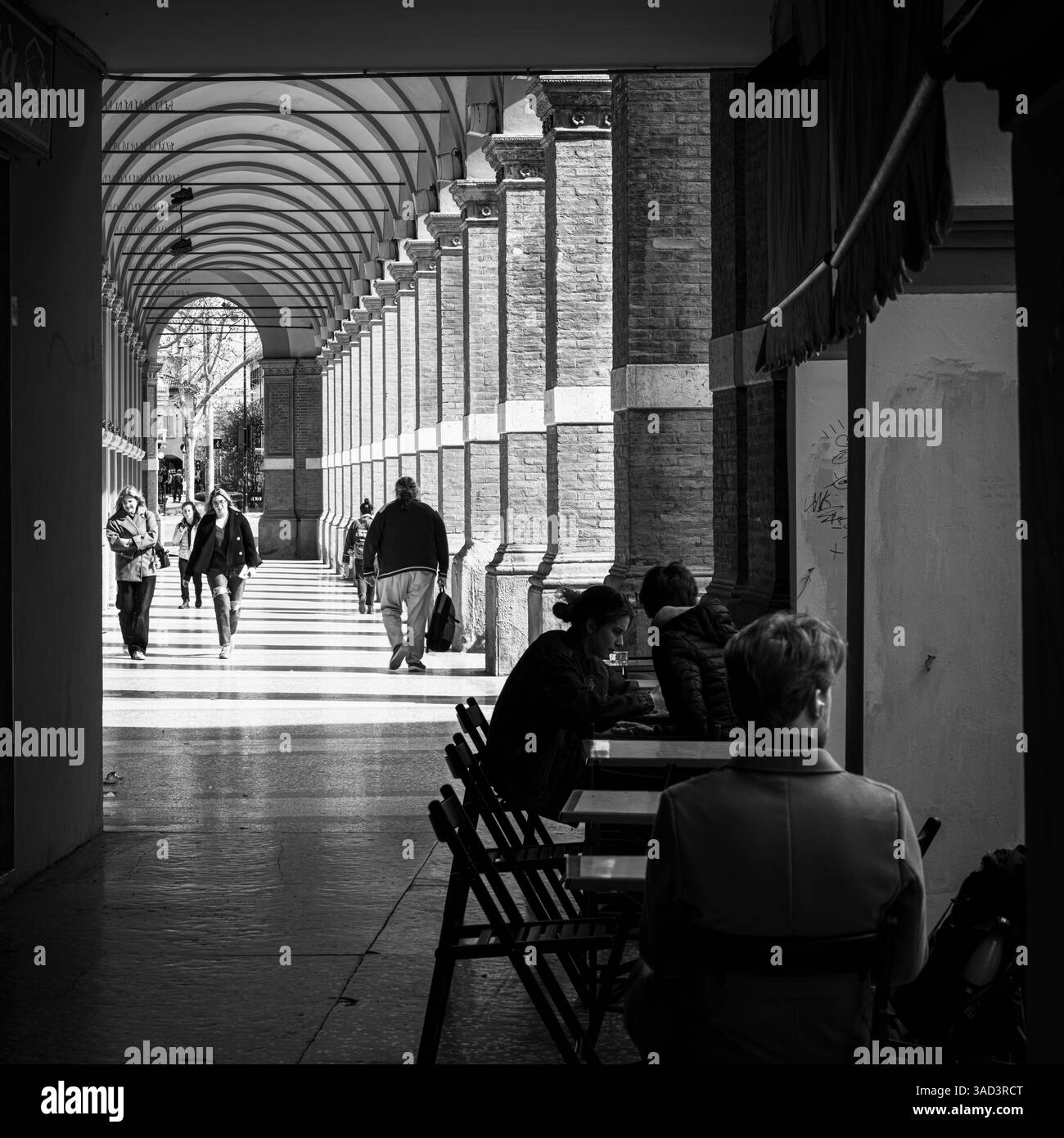 White arcades Black and White Stock Photos & Images - Alamy