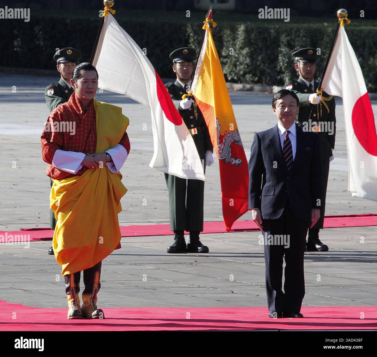 Nov. 16, 2011 - Tokyo, Japan - King Jigme Khesar Namgyal Wangchuck of Bhutan, left, and Japan's ...