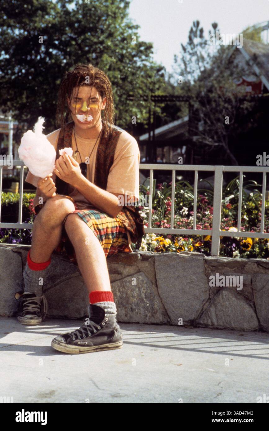 Film still / Publicity still from "Encino Man" Brendan Fraser 1992 ...