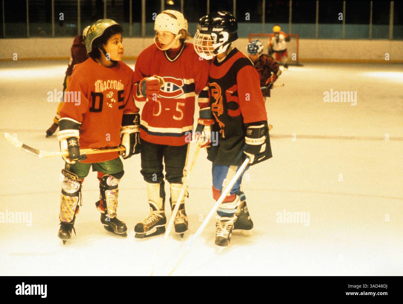 Film still / Publicity still from "The Mighty Ducks" 1992 Buena Vista ...