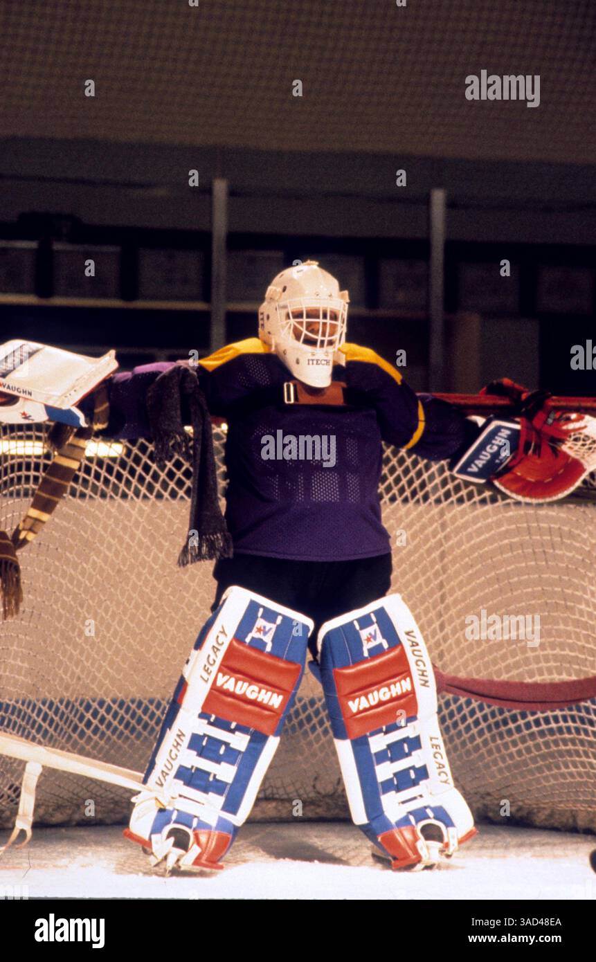 Film still / Publicity still from "The Mighty Ducks" 1992 Buena Vista ...