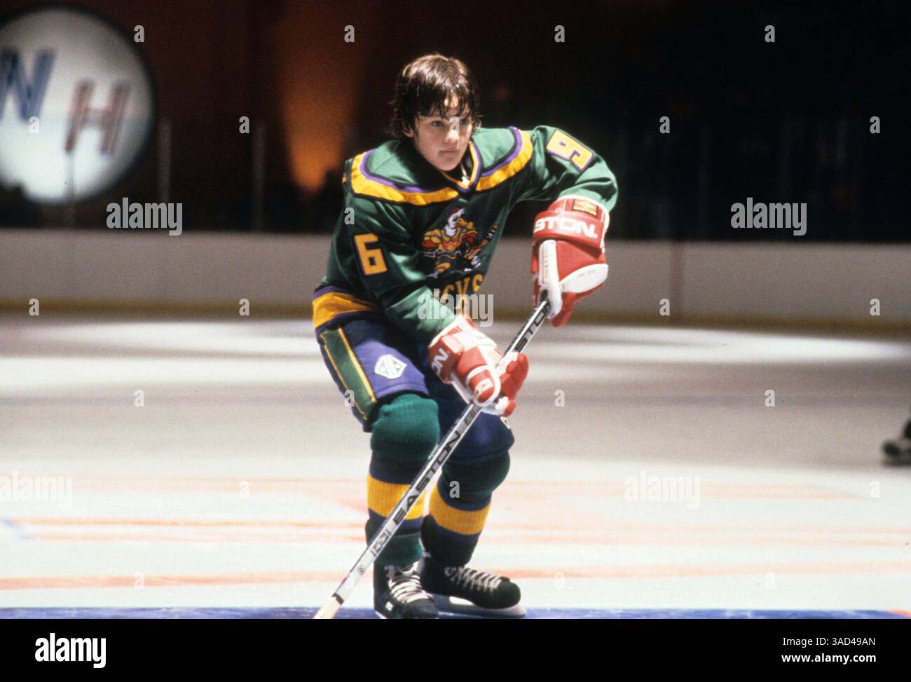 Film still / Publicity still from "The Mighty Ducks" Joshua Jackson 1992 Buena Vista Pictures ...
