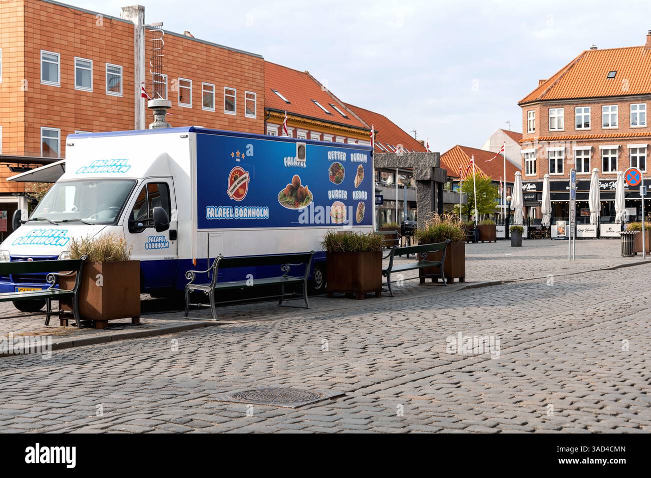 Restaurant in the large car where they sell burgers, shawarma and ...