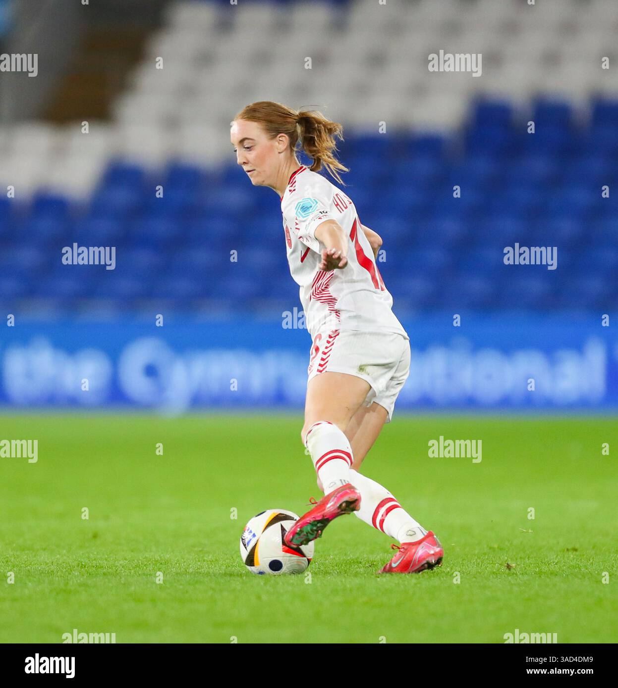 Sara holmgaard hi-res stock photography and images - Alamy
