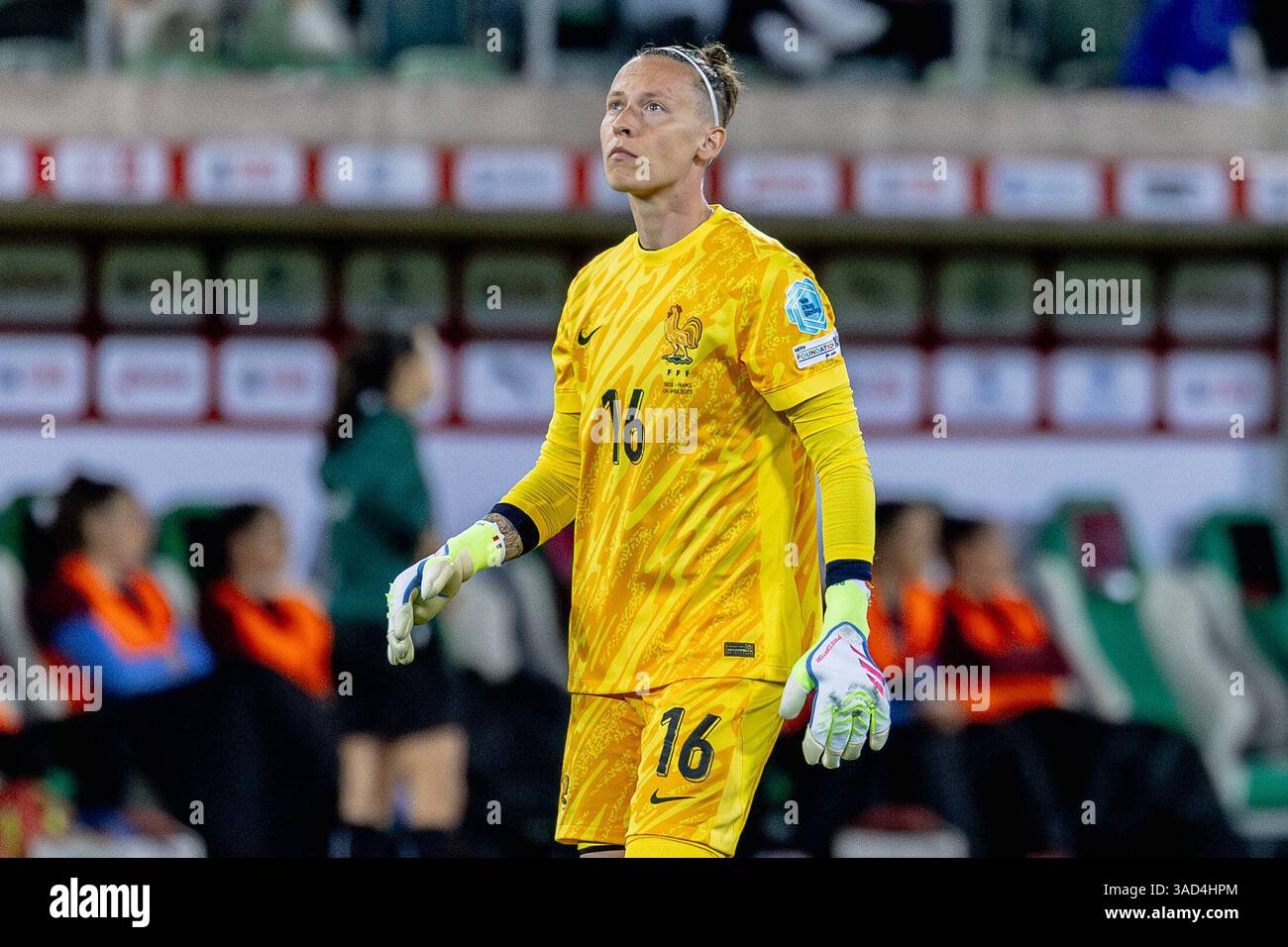 St.Gallen, Switzerland, April 04st 2025: Goalkeeper Pauline Peyraud ...