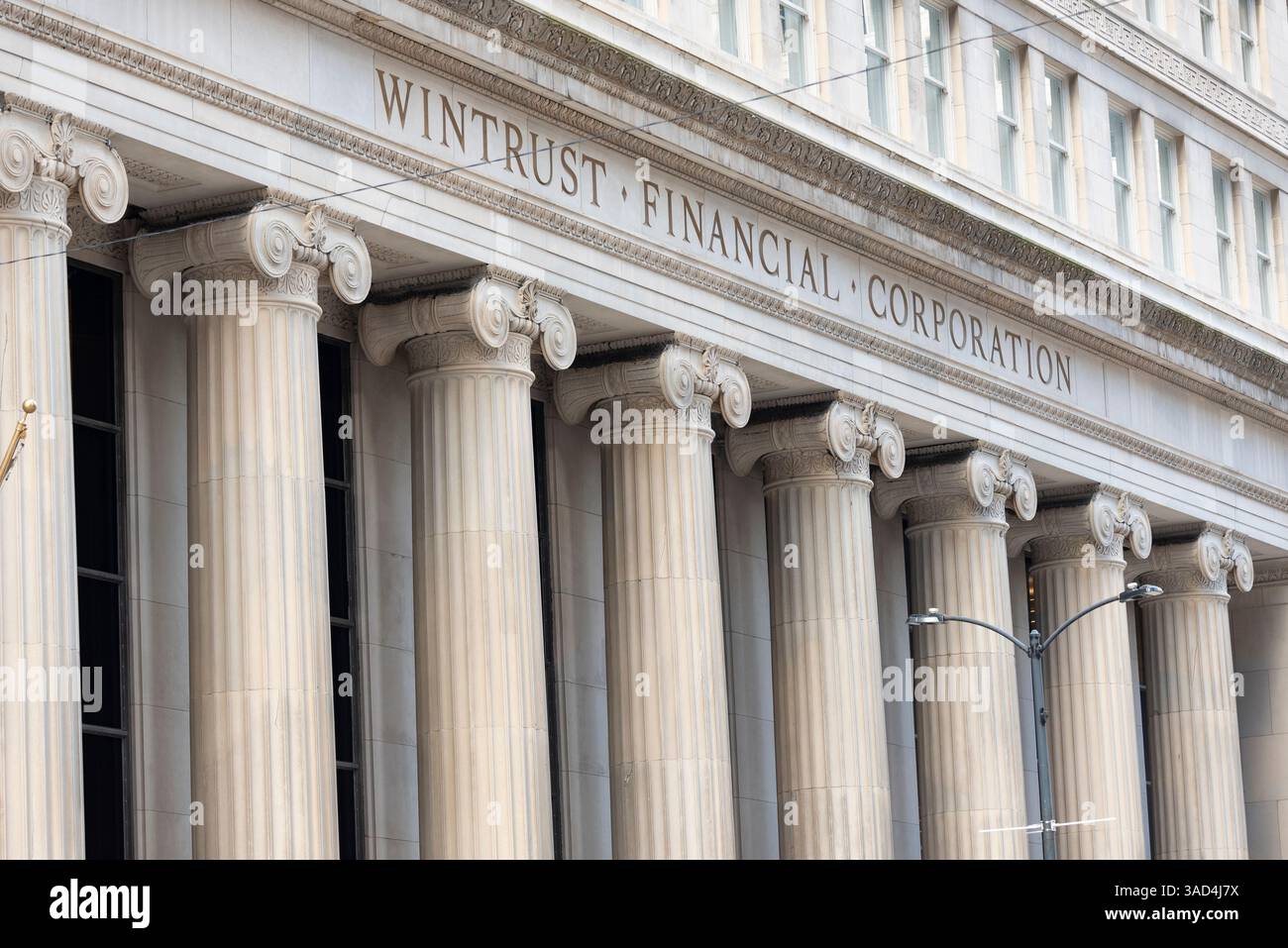 Columns of Wintrust Bank on LaSalle Street in Chicago's Loop, financial ...