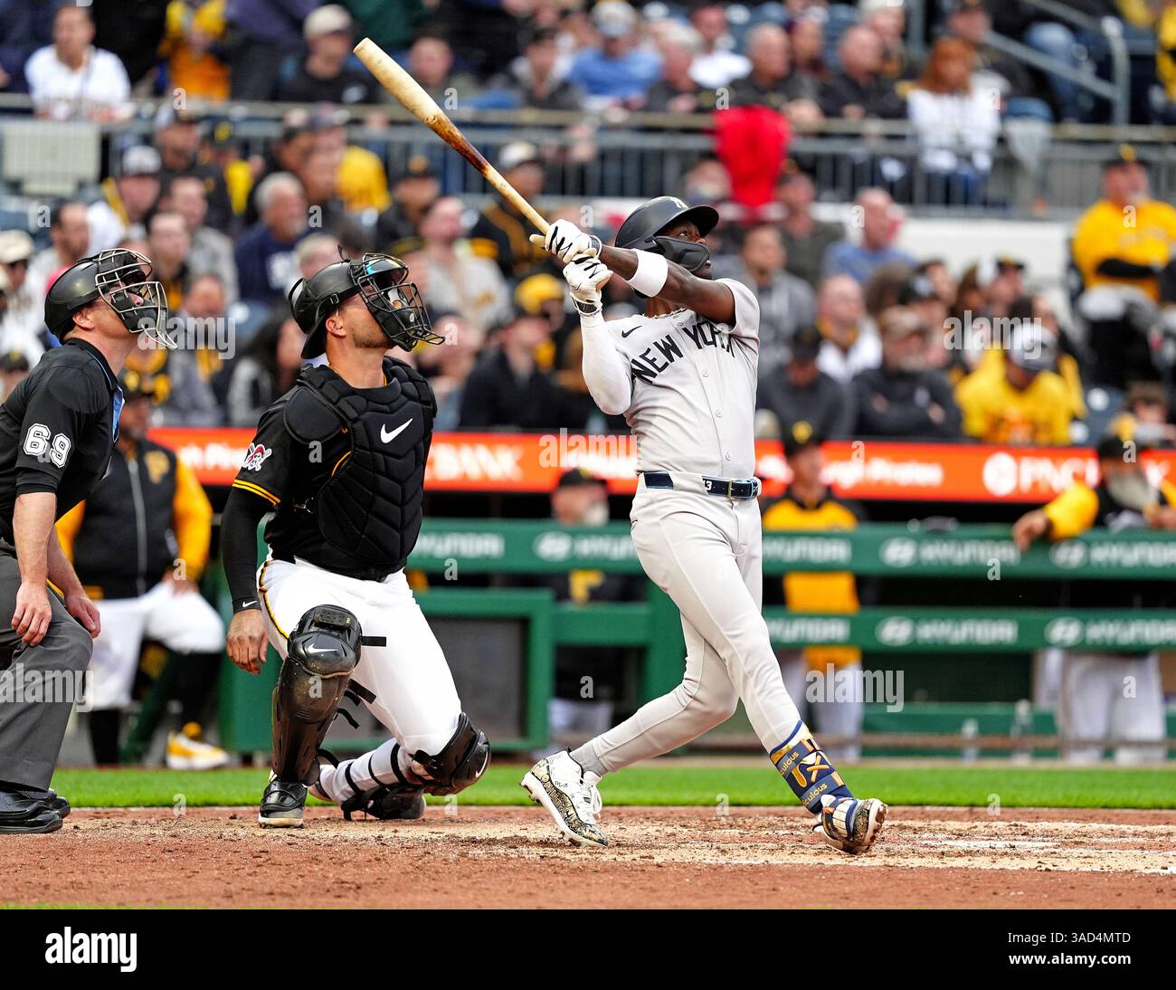 PITTSBURGH, PA - APRIL 04: New York Yankees second baseman Jazz Chisholm Jr. (13) bats with a ...