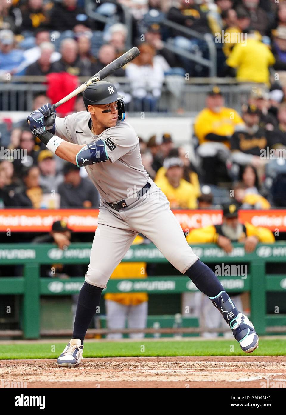PITTSBURGH, PA - APRIL 04: New York Yankees right fielder Aaron Judge ...