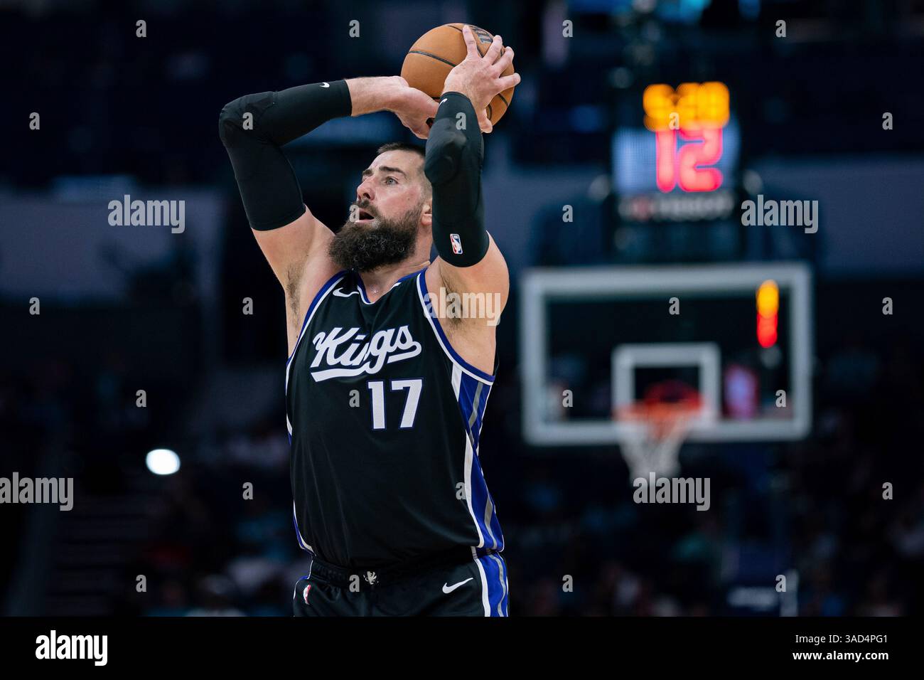 Sacramento Kings center Jonas Valanciunas looks to shoot the ball ...