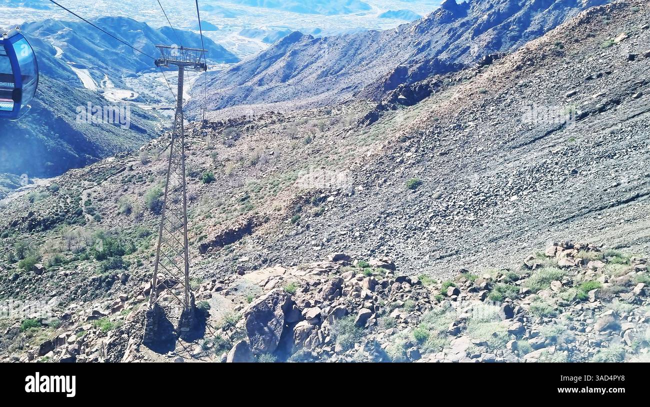 Taif cable car hi-res stock photography and images - Alamy