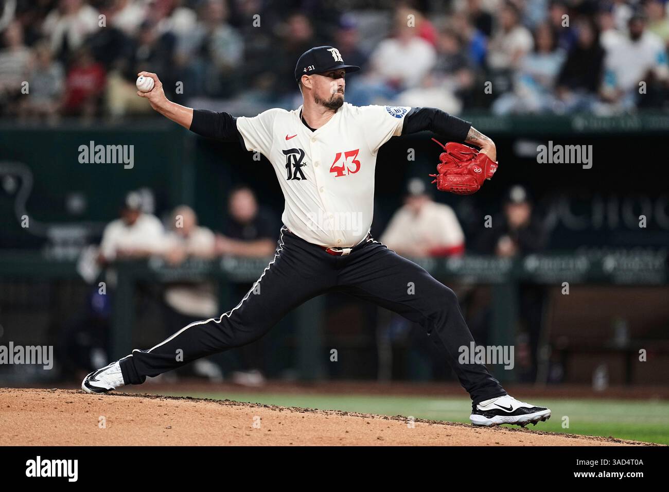 Texas Rangers relief pitcher Shawn Armstrong throws to the Tampa Bay ...