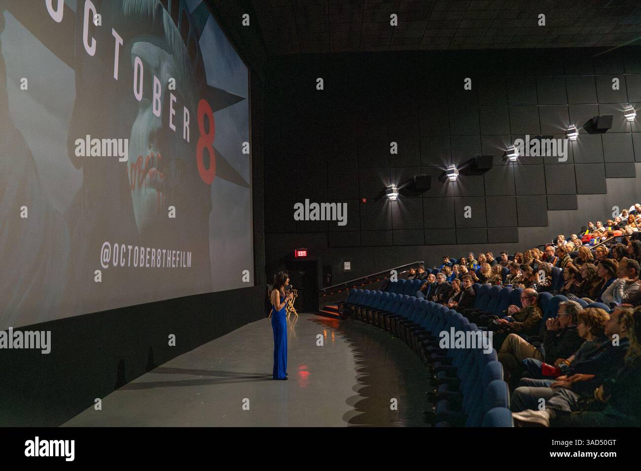 Cineplex cinemas empress walk hi-res stock photography and images - Alamy