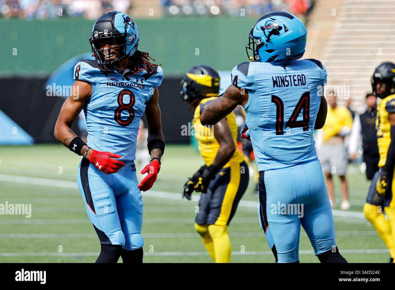 ARLINGTON, TX - MARCH 29: Arlington Renegades wide receiver Tyler ...