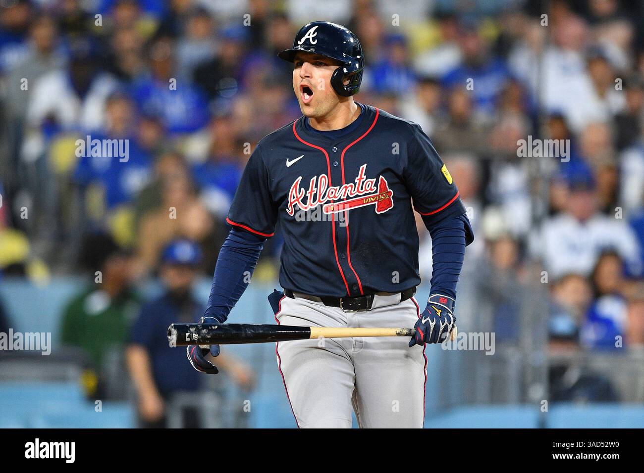 LOS ANGELES, CA - APRIL 02: Atlanta Braves third baseman Austin Riley ...
