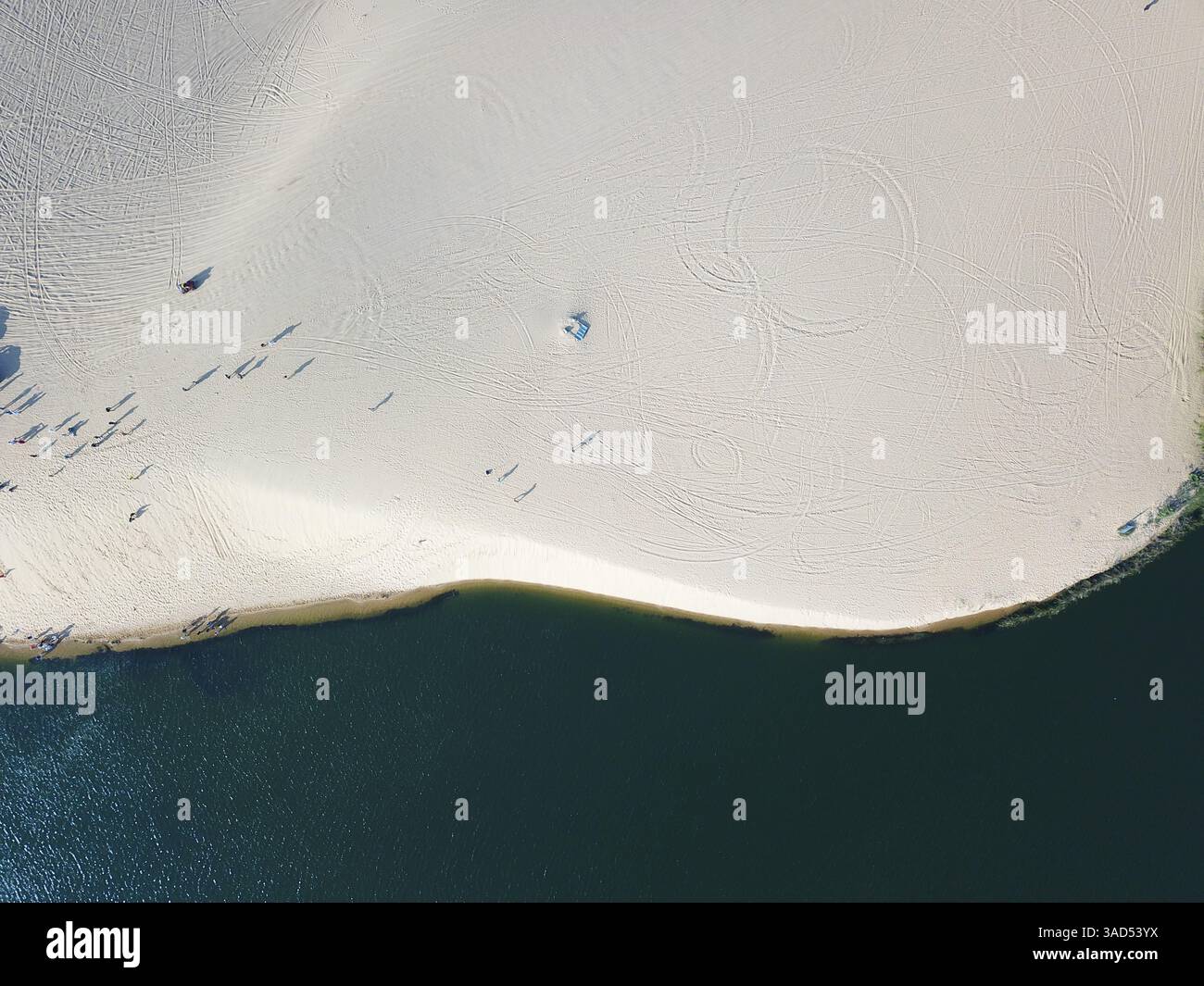 Bau Trang Tourist Area, Mui Ne - The magnificent little desert. Bau ...