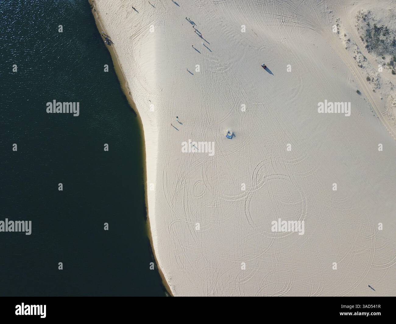 Bau Trang Tourist Area, Mui Ne - The magnificent little desert. Bau ...