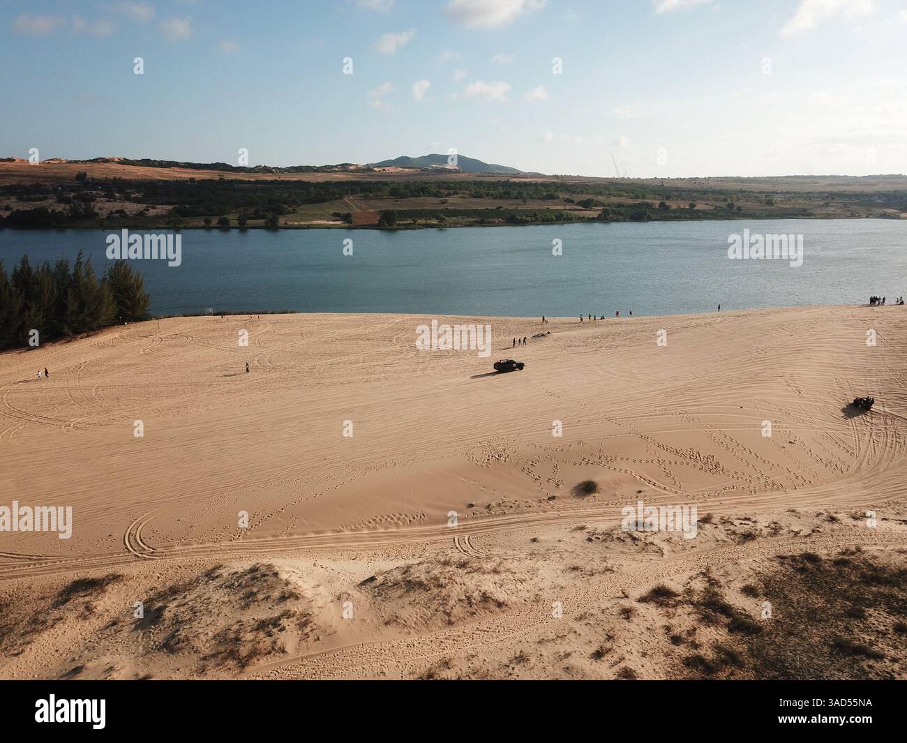 Bau Trang Tourist Area, Mui Ne - The magnificent little desert. Bau ...