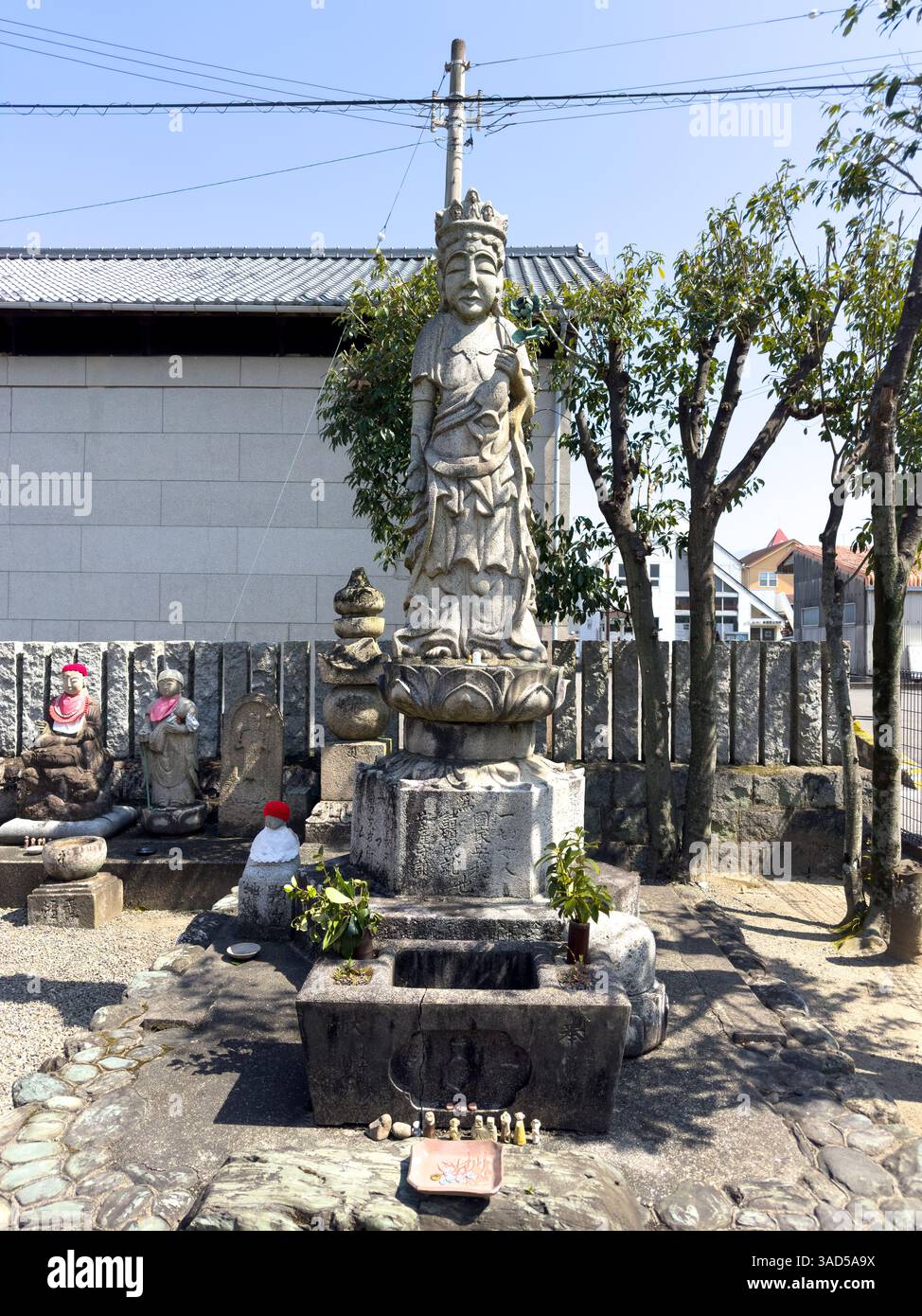 23rd March 2025, Saijo, Ehime, Japan - Hojuji (宝寿寺) is temple 62 of the ...