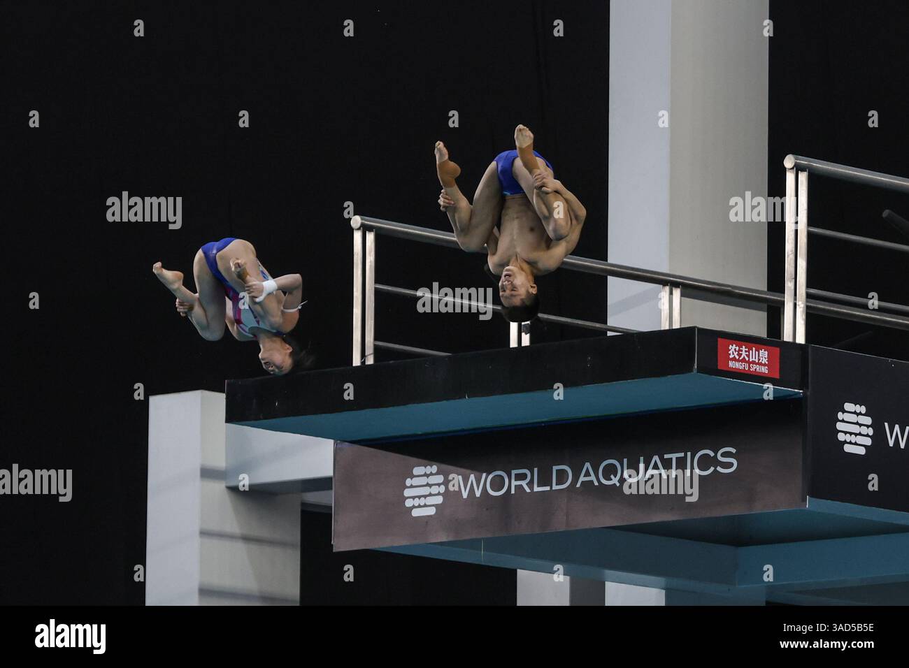 Guadalajara, Mexico. 4th Apr, 2025. Chen Yuxi (L) and Cheng Zilong of ...