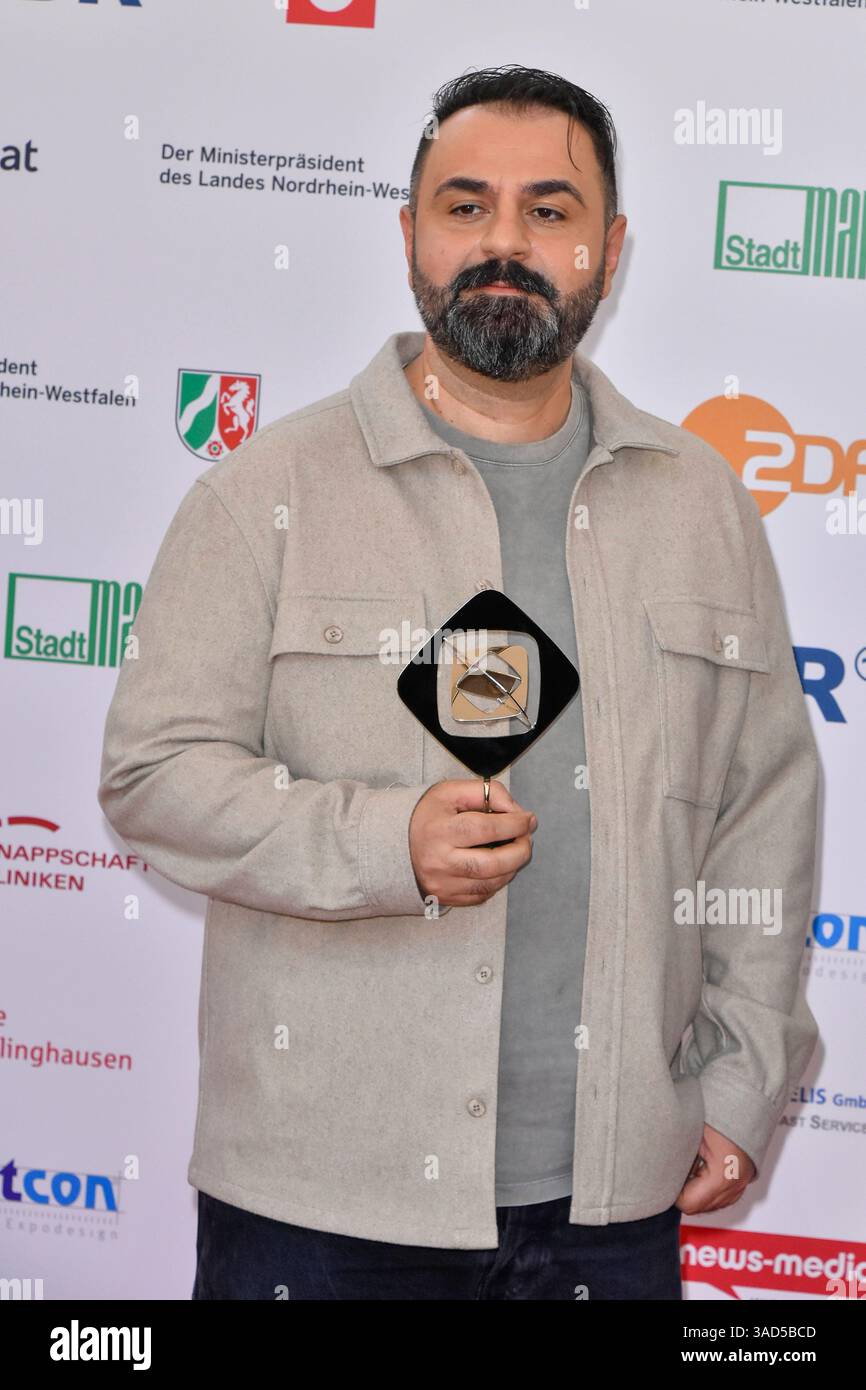 Bilal Bahadir Uncivilized Preistraeger zu Gast bei der Verleihung des ...