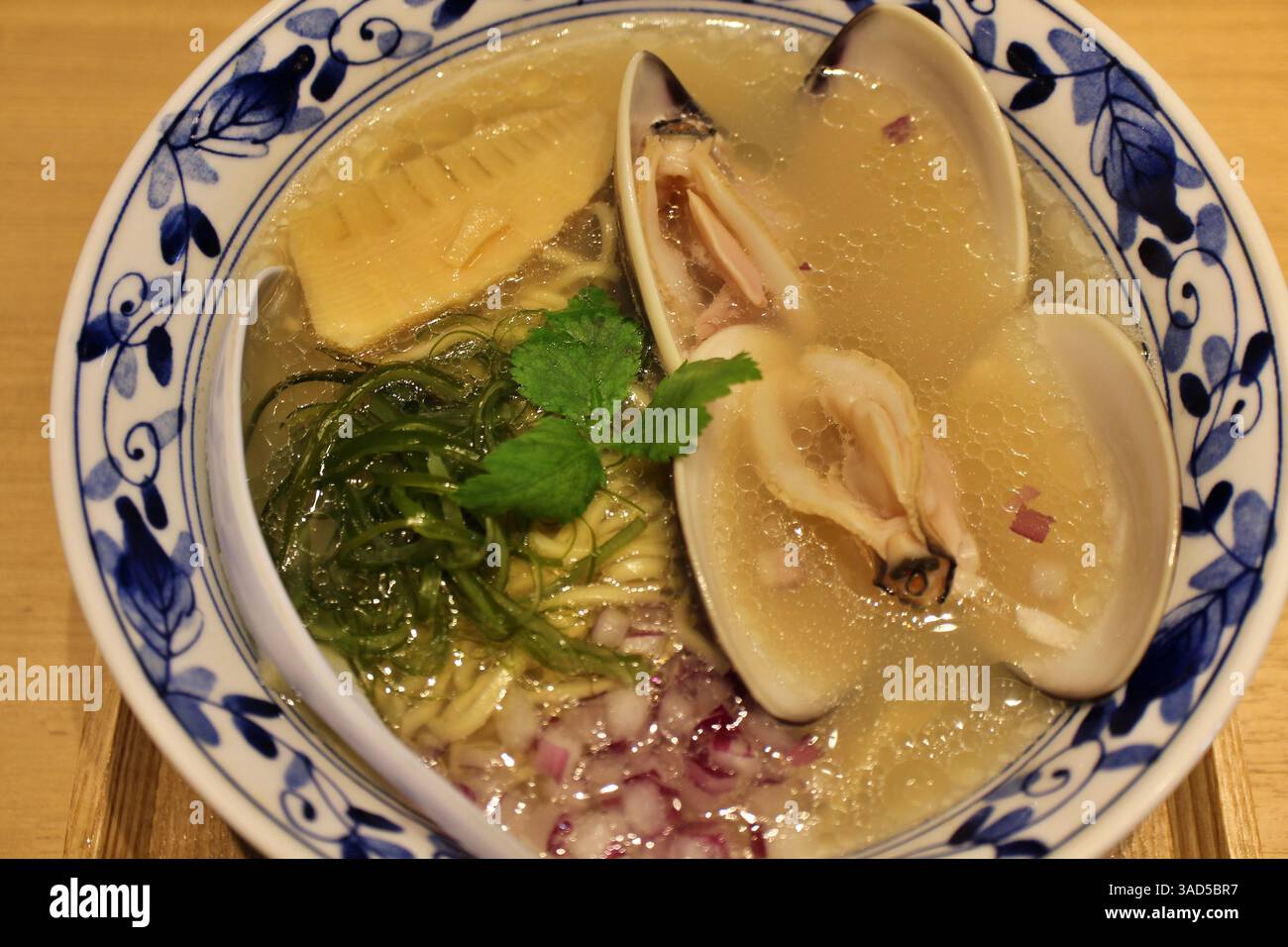 Hamaguri clam ramen at Toyosu Market in Tokyo, Japan Stock Photo - Alamy