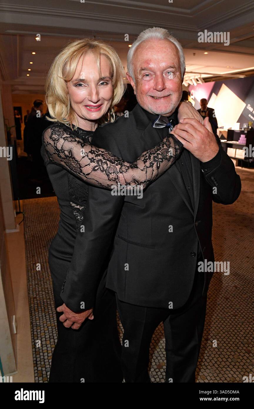 Wolfgang Kubicki mit Ehefrau Annette Marberth-Kubicki beim 72 ...