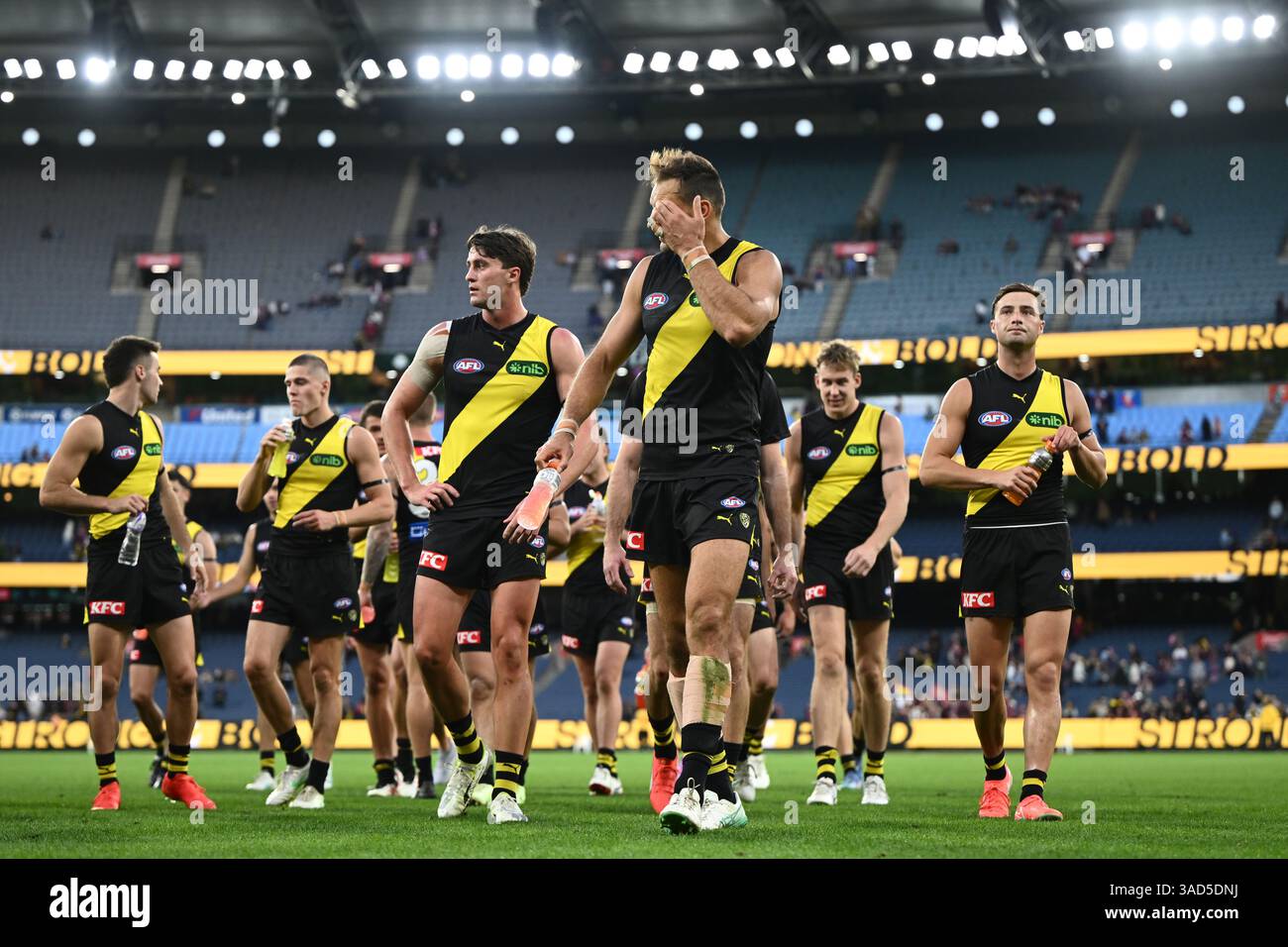 Melbourne, Australia. 05th Apr, 2025. Toby Nankervis of Richmond leads ...