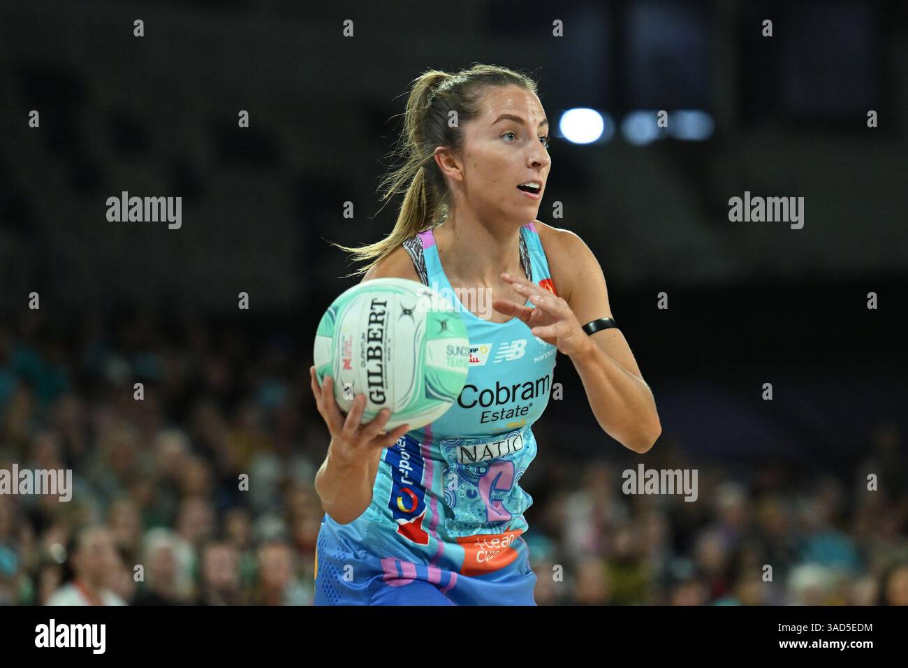 Melbourne, Australia. 05th Apr, 2025. Amy Parmenter of the Mavericks in ...