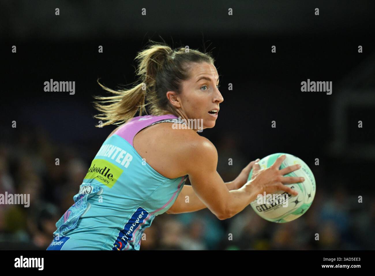 Melbourne, Australia. 05th Apr, 2025. Amy Parmenter of the Mavericks in ...