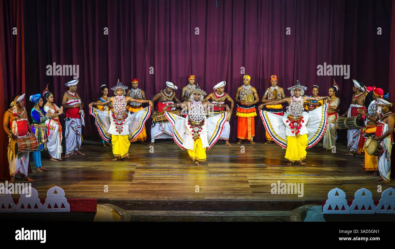 14.01.2025. Kandy, Sri Lanka. Traditional Kandyan dancers perform a cultural drum and dance ...