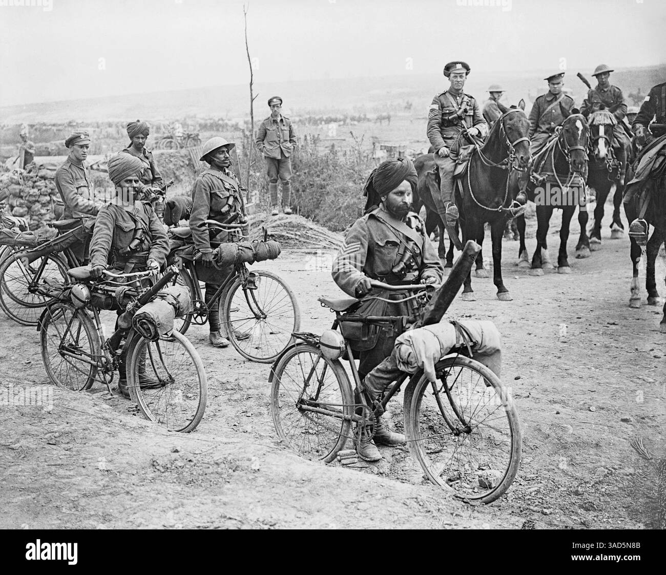 Troops of the British Indian Army at Battle of the Somme. major battle ...