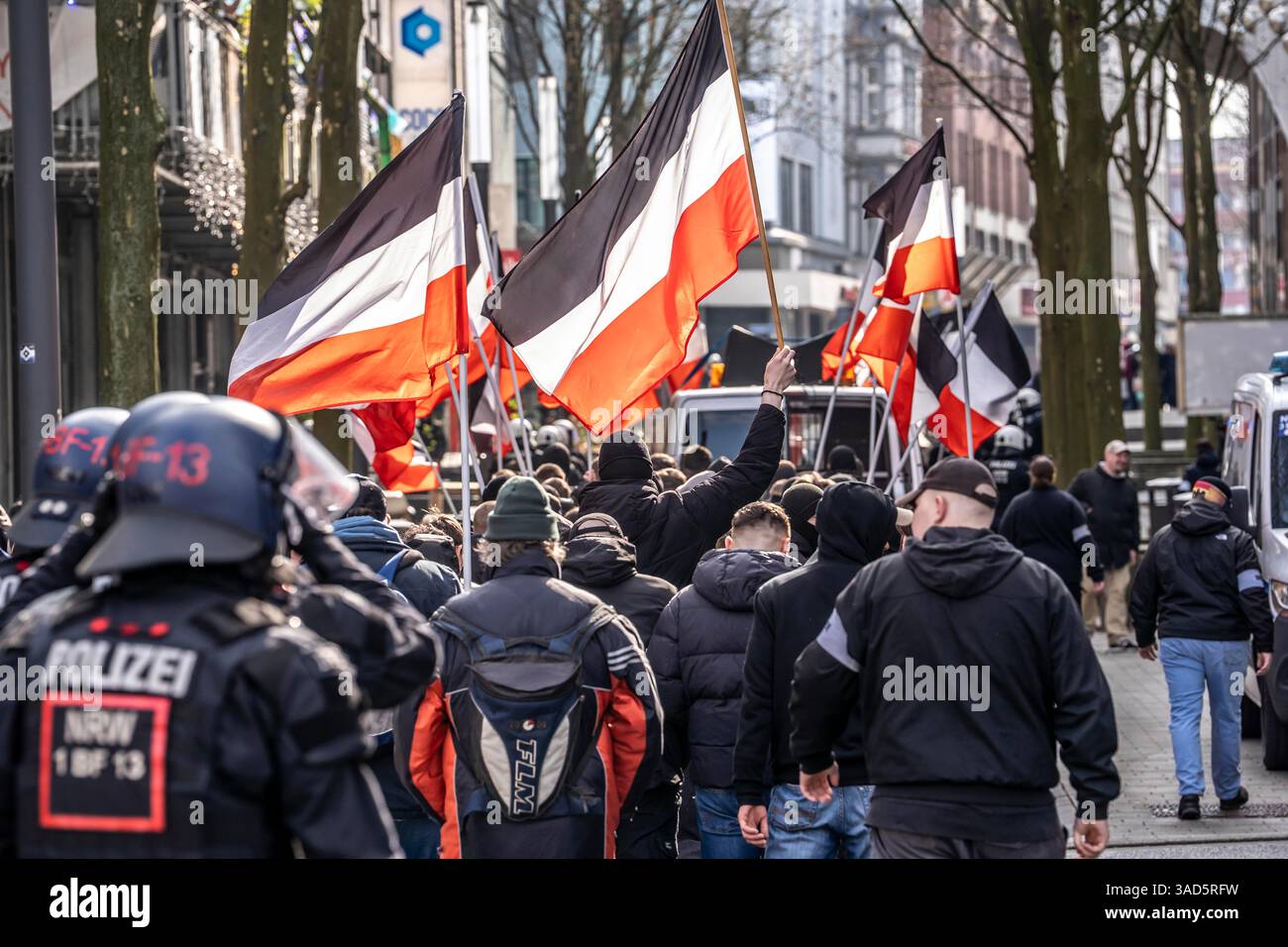 The neo-Nazi group Young and Strong, YS, demonstrated in the city ...