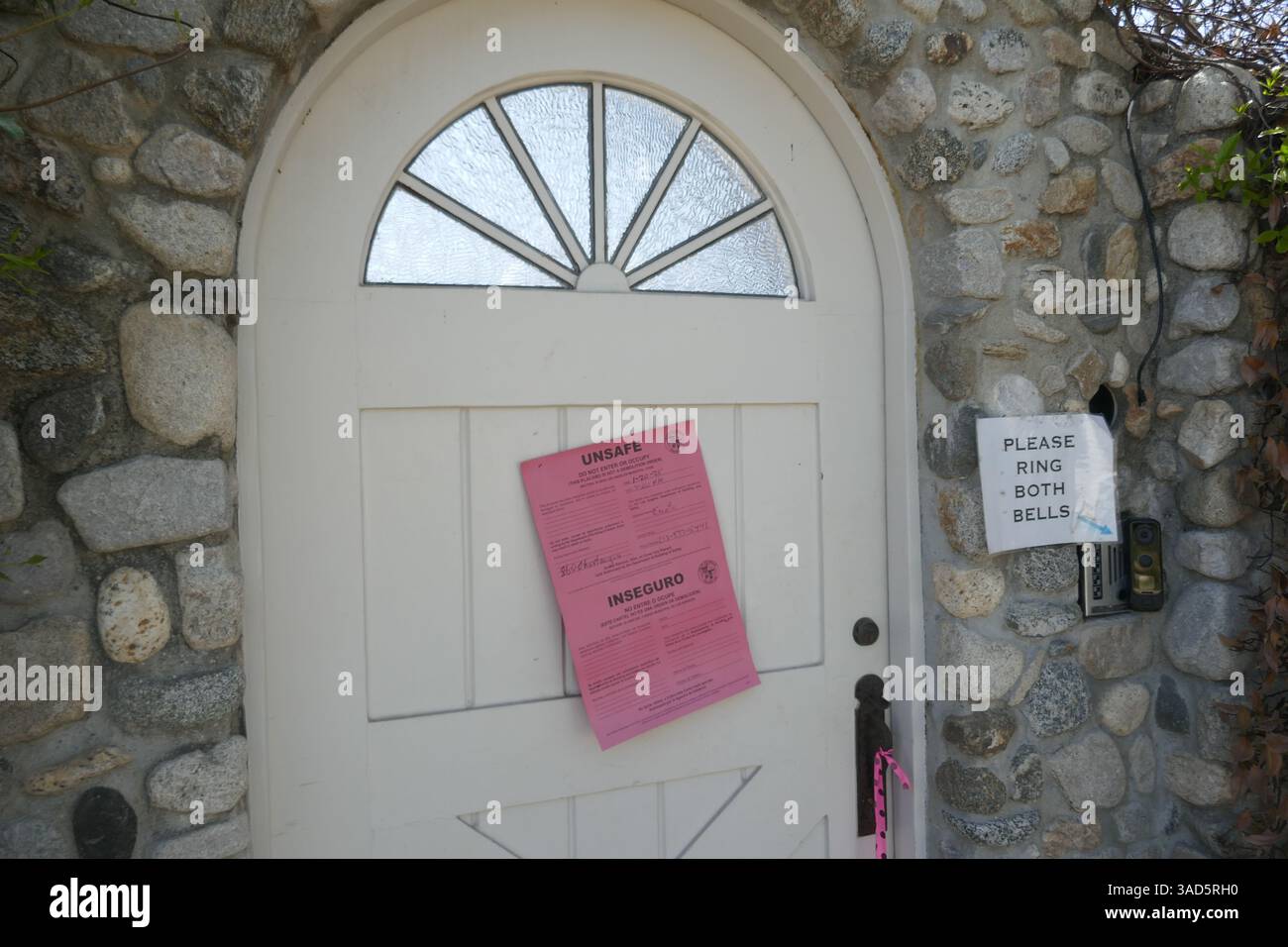 Pacific Palisades, California, USA 4th April 2025 Actor/Comedian Billy ...