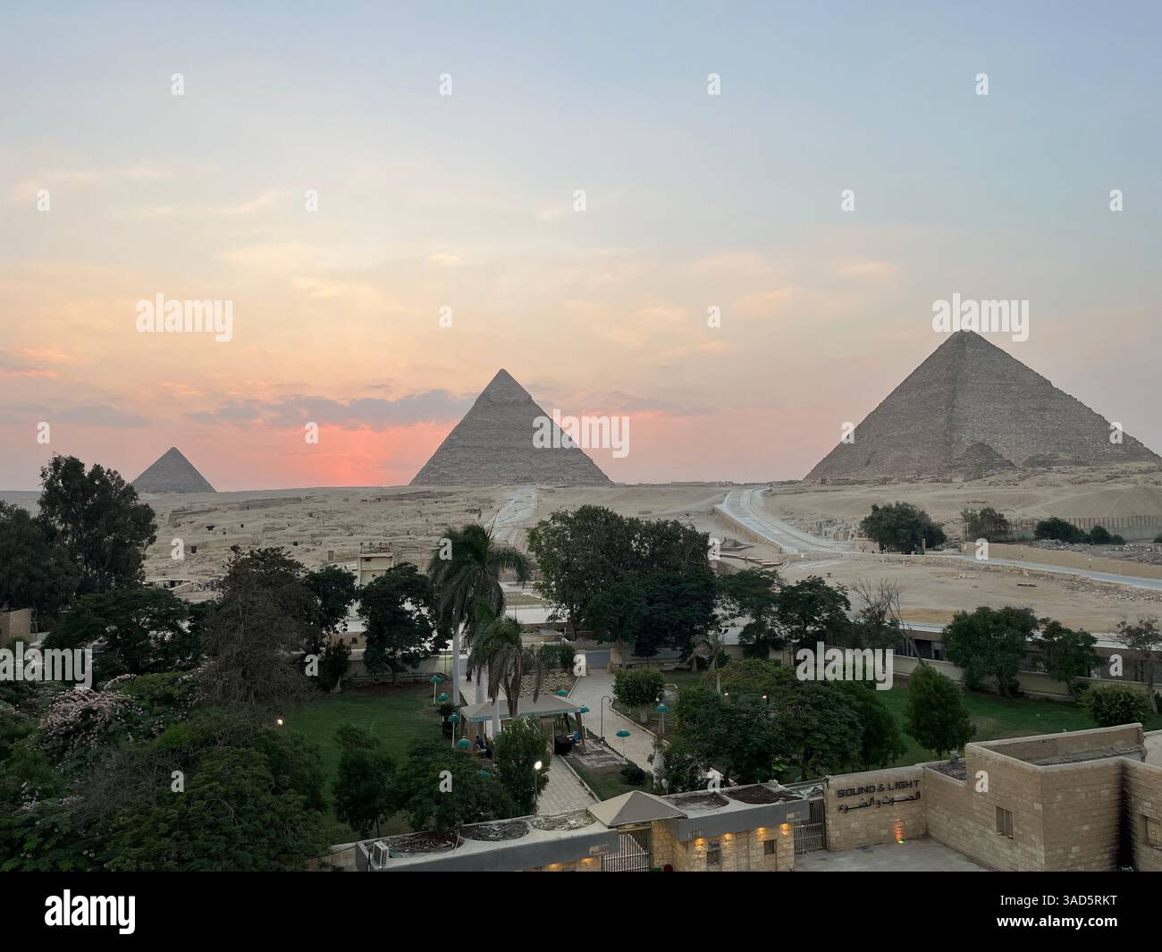 Great pyramids of giza sunrise hi-res stock photography and images - Alamy