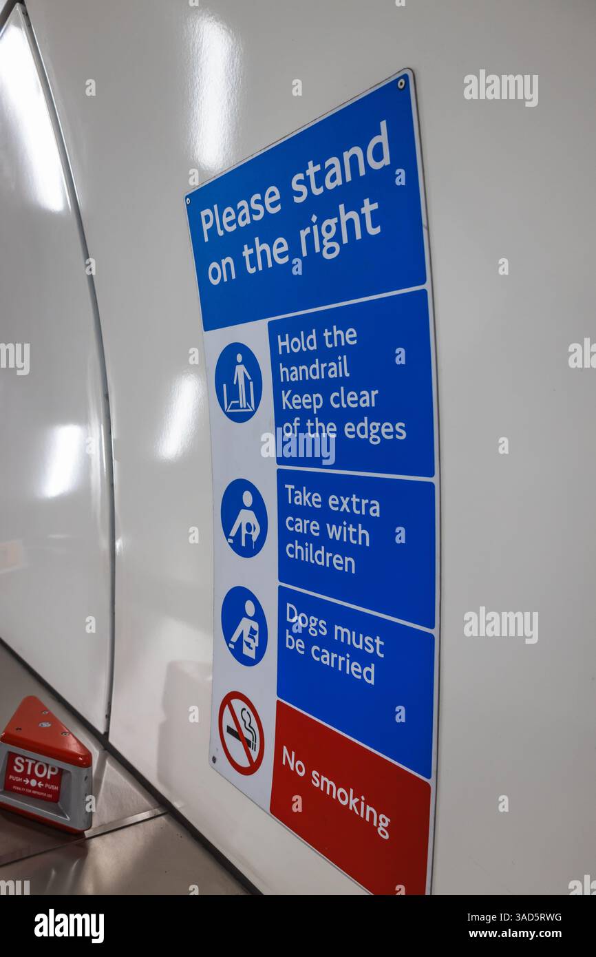 Please stand on the right safety instructions sign in London Tube ...