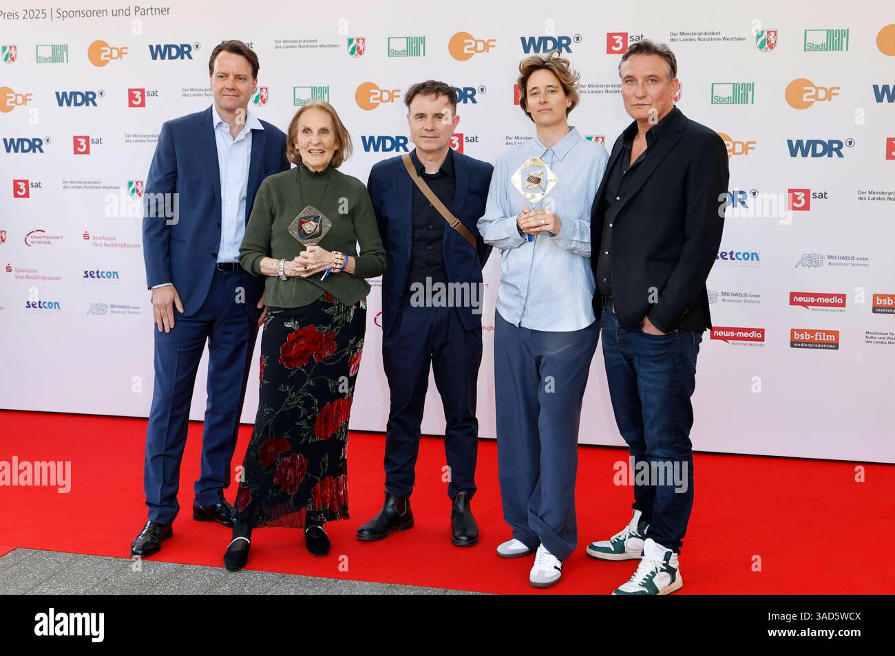 Gast, Gabriela Sperl, Thomas Wendrich, Pia Strietmann und Oliver ...